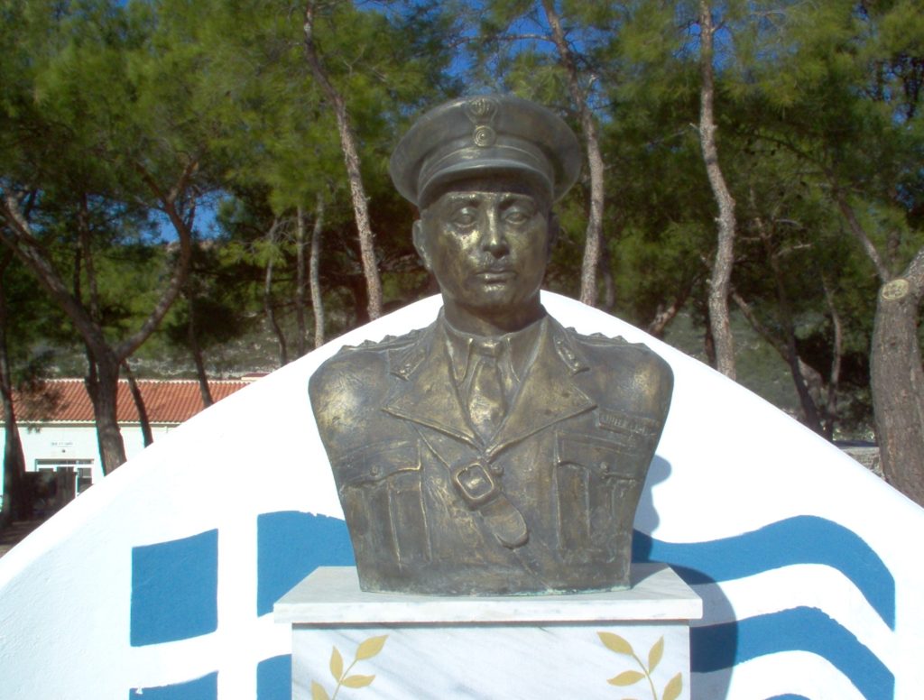 Συνάντηση με τον γιο του ήρωα | Κάτω από τον Πλάτανο…